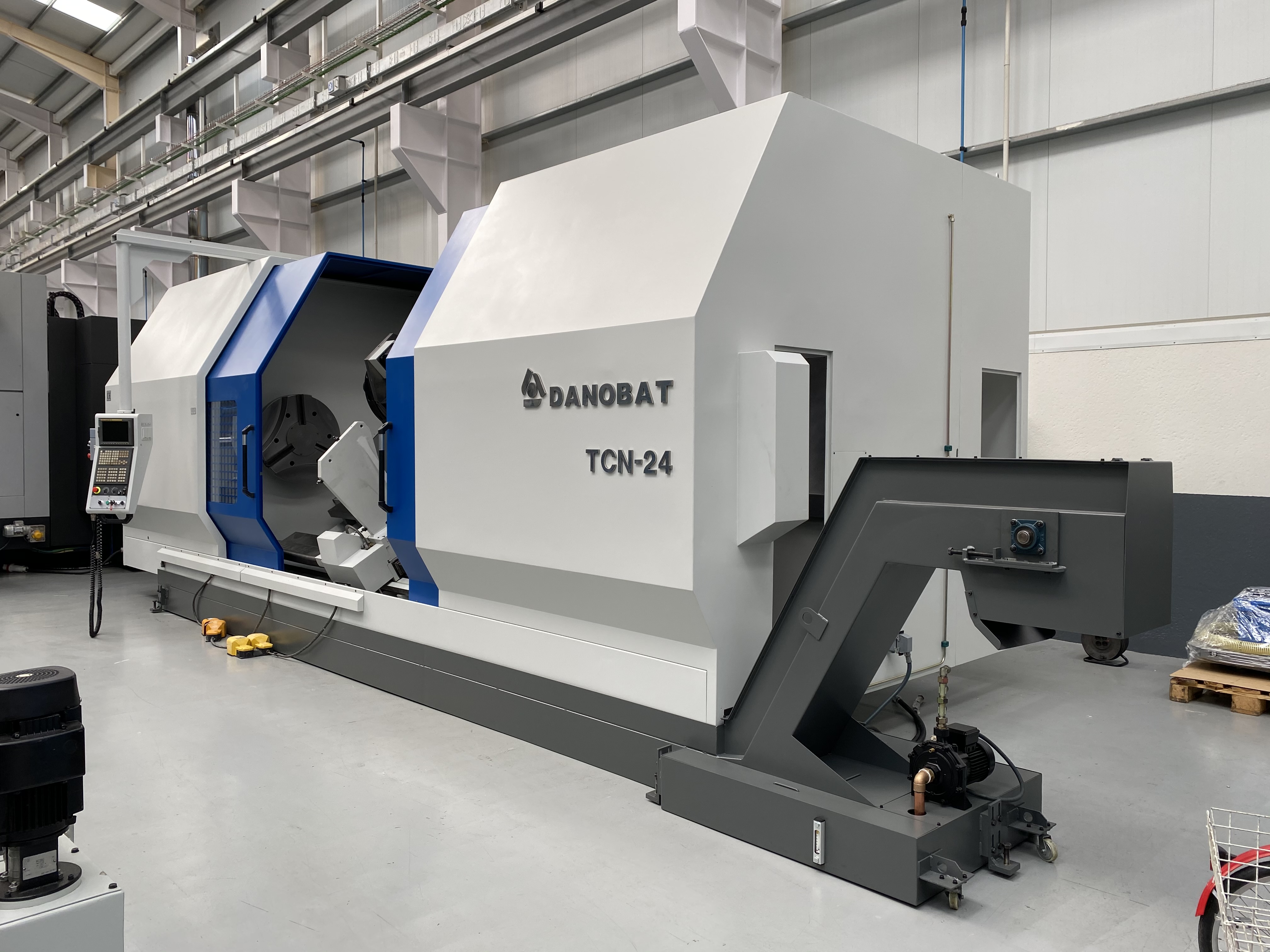 Used Danobat TCN24 CNC Lathe | Maquinaria Colás S.L.