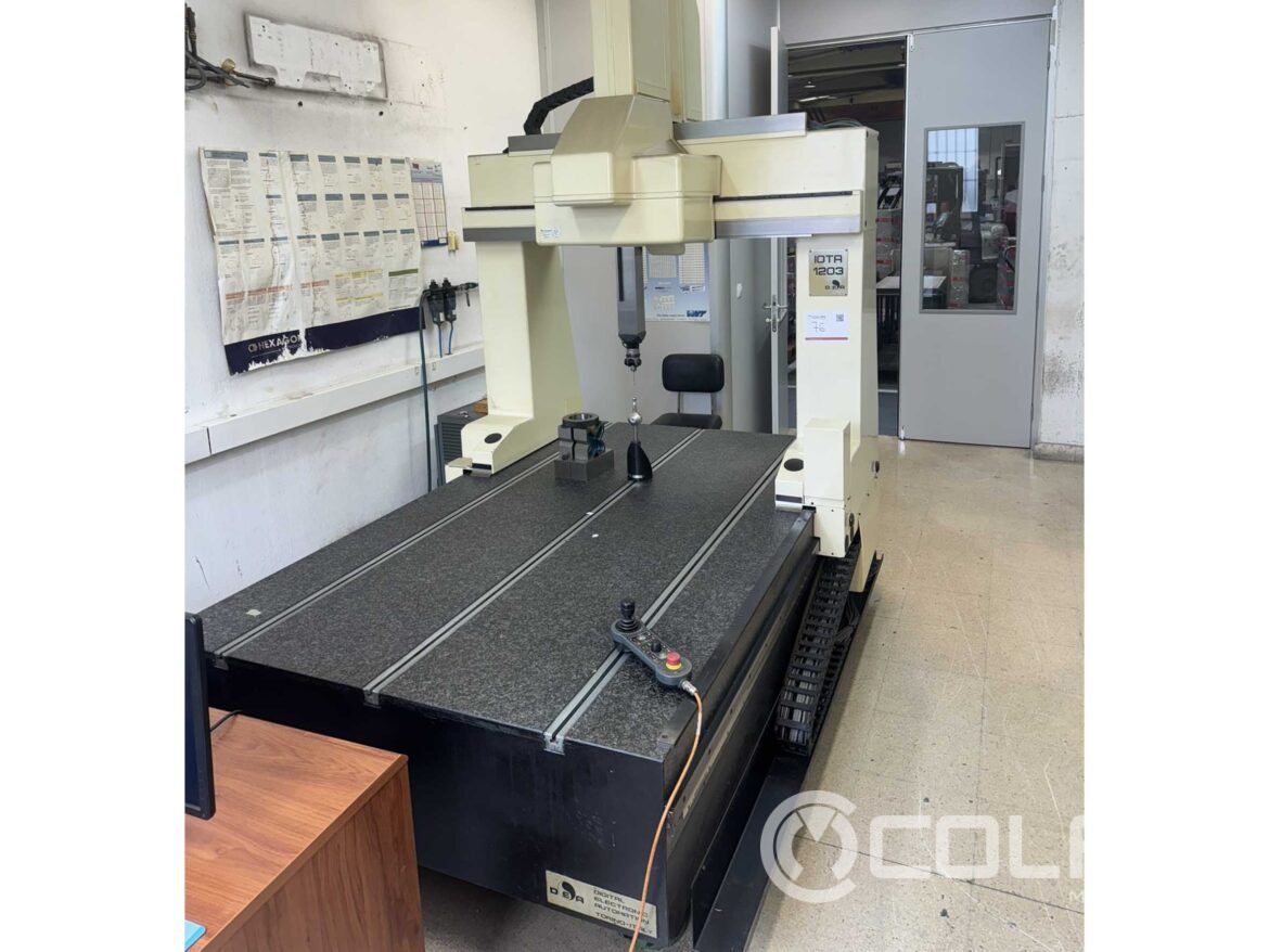 Mitutoyo Contracer CV 2100 en Maquinaria Colás.